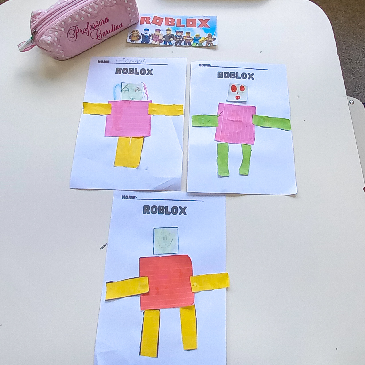 Personagens do jogo ROBLOX a partir das formas geométricas.